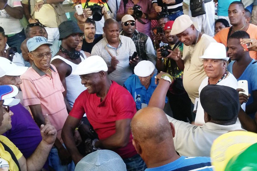 Rinden homenaje a abakuá centenario - IPS Cuba